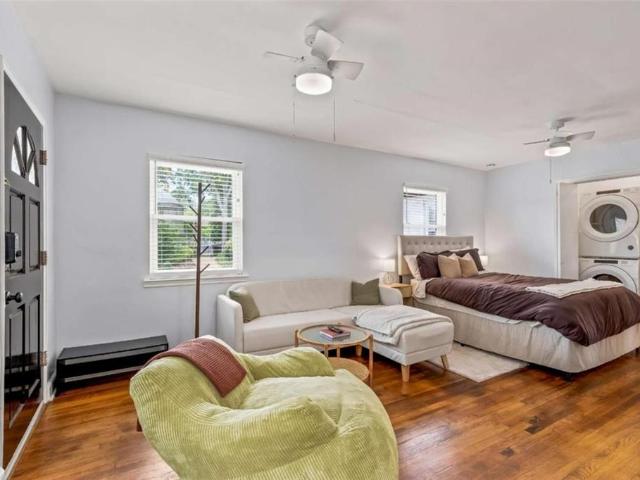 1780 John Calvin Avenue UNIT R