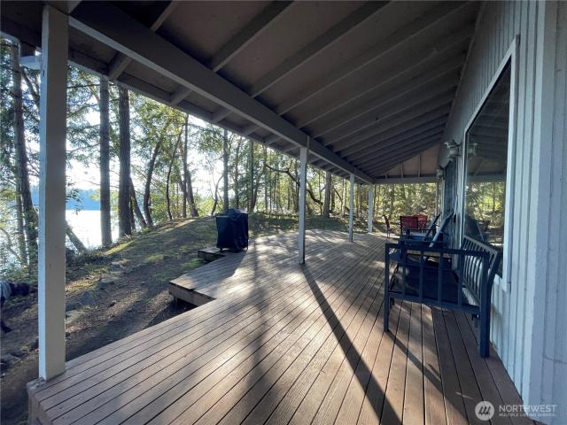 17812 E Clear Lake Blvd SE, Yelm, WA 98597 | MLS #2469