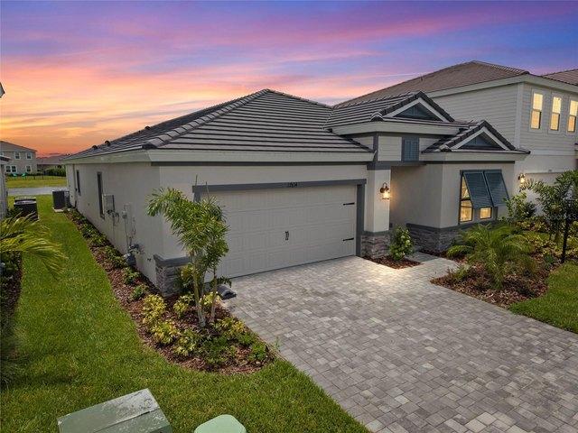 17814 Cropside Trl, Bradenton, FL 34211