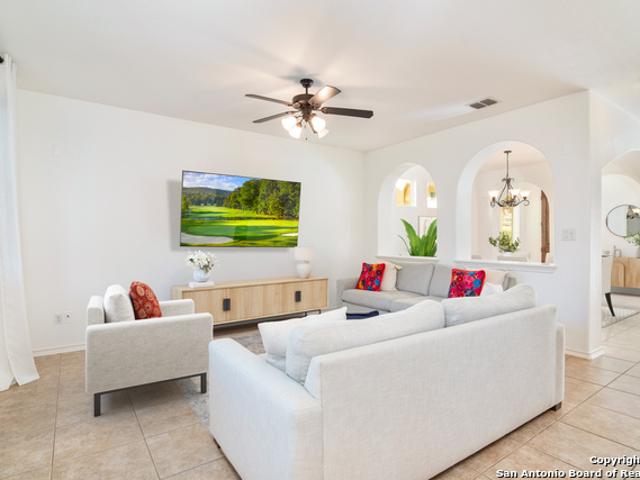 17819 Camino Grande