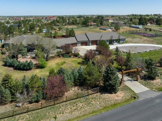 17819 E Easter Ave, Foxfield, CO 80016