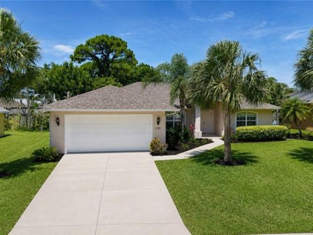 1781 Mistletoe St, Sebastian, FL 32958