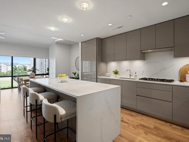 1781 N Pierce St Unit 501, Arlington, VA 22209