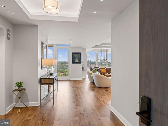 1781 N Pierce Street # 1702