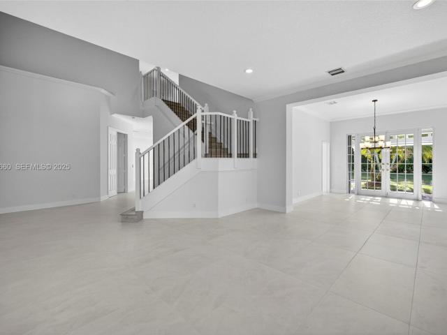 1781 Harbor Pointe Cir, Weston, FL 33327 | MLS #A11904 | Compass