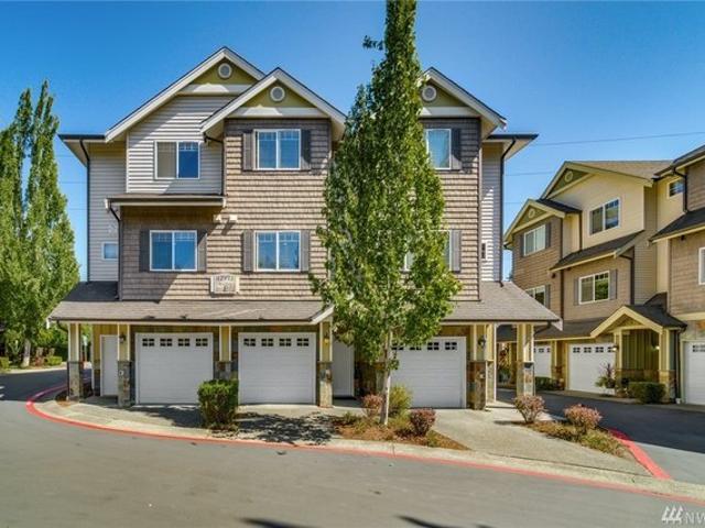 1781 th Ave NE Apt E2, Kenmore, WA 98028