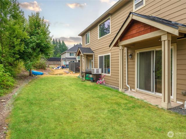 1781 th Avenue Ct E