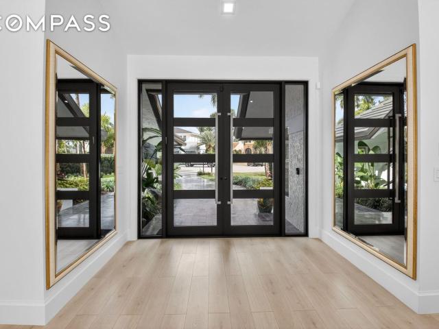 17829 Scarsdale Way, Boca Raton, FL