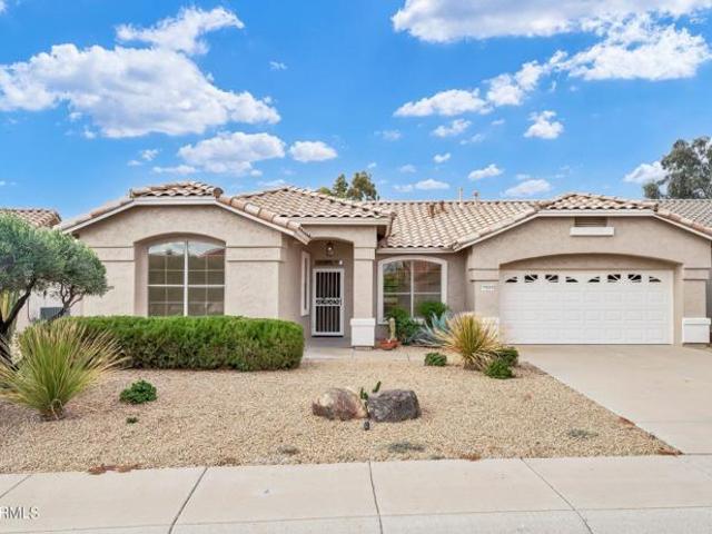 17835 W Club Vista Dr, Surprise, AZ 85374