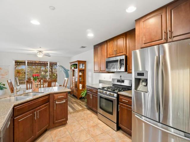 1783 Cottonwood Dr