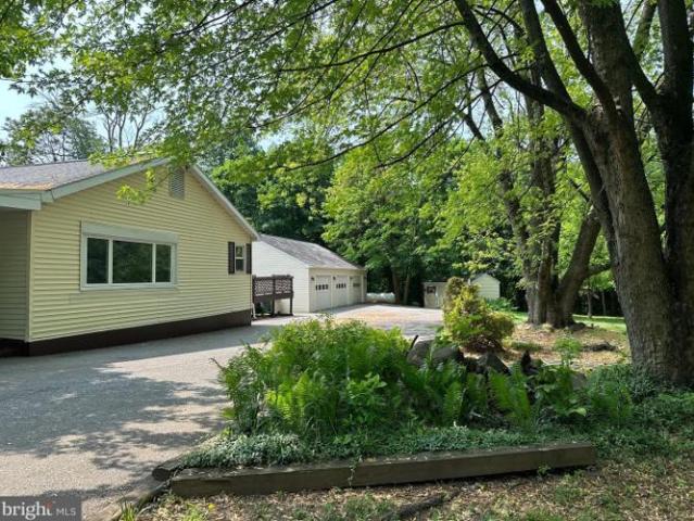 1783 Grace Ave, Lebanon, PA 17046