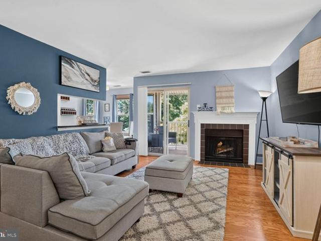 1783 Jonathan Way Unit 1783J, Reston, VA 20190