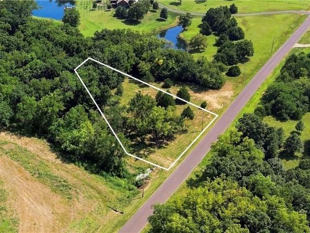 178th St Lot 6, Tonganoxie, KS 66086