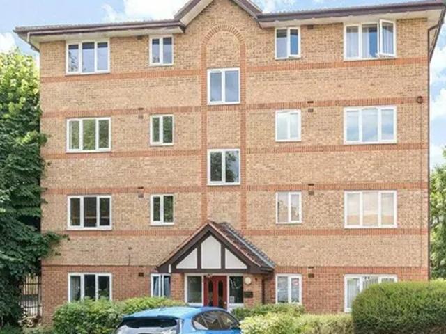 178 185 Varsity Drive, London, TW1 1AL, United Kingdom | 2 bed apartment for rent #140226505 | Rentberry