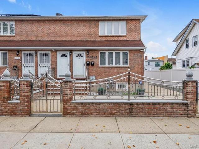 178 34 Selover Rd, Jamaica, NY 11434