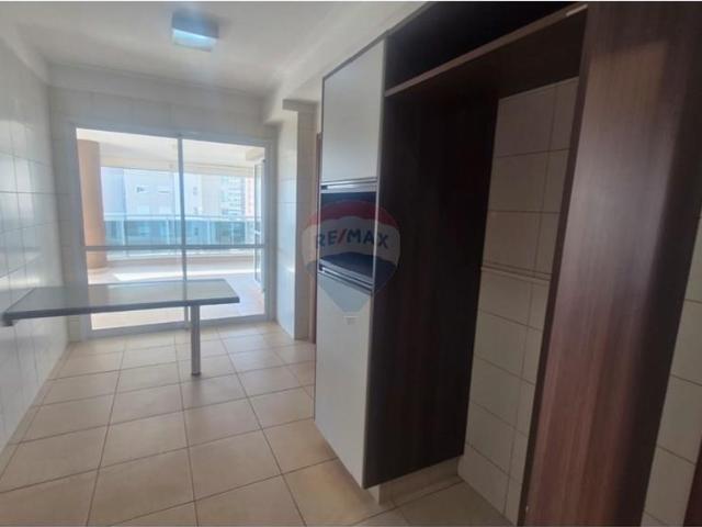 178 Área Útil Apartamento Alugar, 3 Dormitórios localizado em Bosque das Juritis, Ribeirão Preto, São Paulo, 14021684 | Brasil