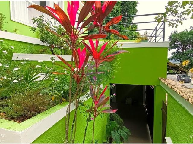178 Área Útil Casa Alugar, 2 Dormitórios localizado em Itaipu, Niterói, Rio de Janeiro, 24342402 | Brasil