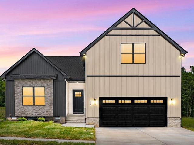 178 Dewberry Ct, Clarksville, TN 37042