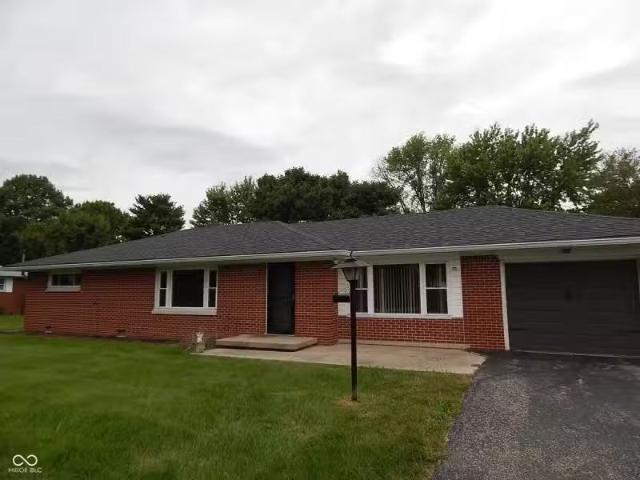 178 Easy Street, Bargersville, IN 46106