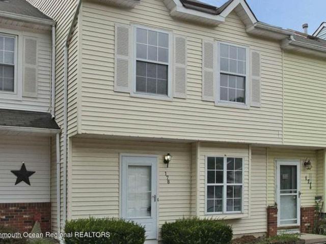 178 Eva Ct, Jackson, NJ 08527