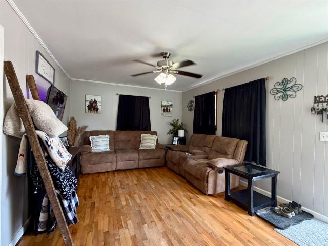 178 front st