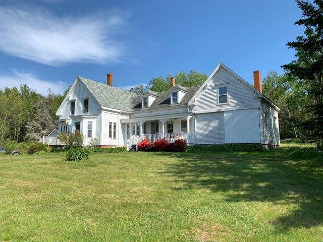178 Huddle Rd, Bristol, ME 04554