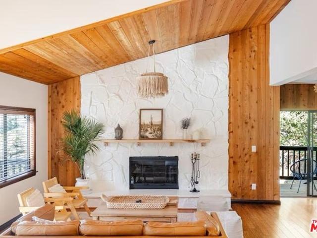 178 Muerdago Rd, Topanga, CA 90290