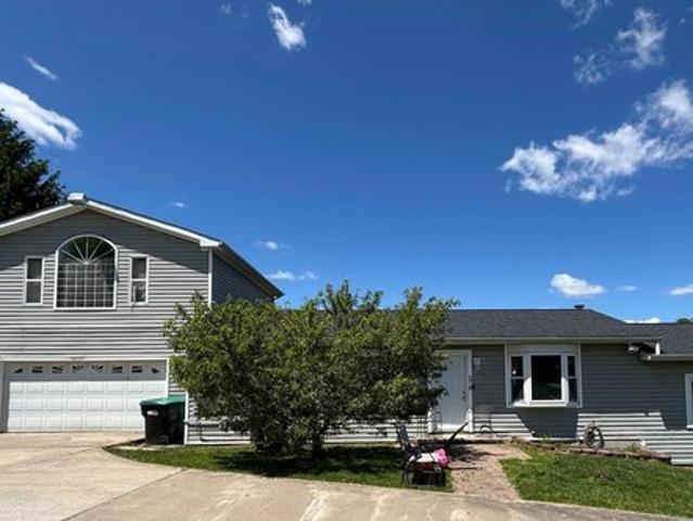 178 Mulberry Ln, Fairmont, WV 26554