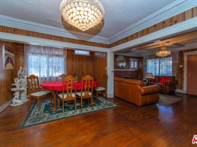 178 N Mariposa Ave, Los Angeles, CA 90004