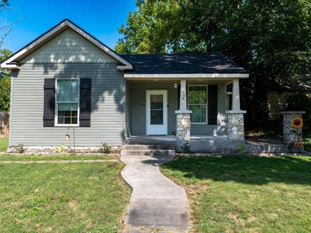 178 South Ave, Sparta, MO 65753