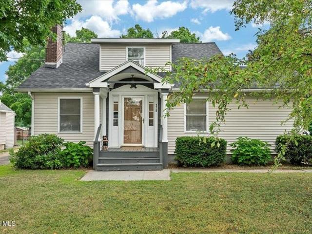 178 Speigletown Rd, Troy, NY 12182