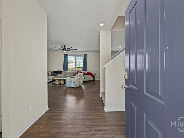 178 Starbuck Parkway