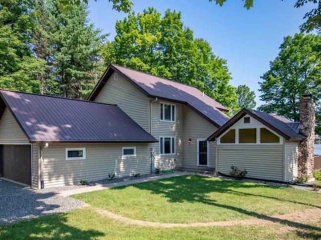 178 Sunset Shores Rd, Iron River, MI 49935