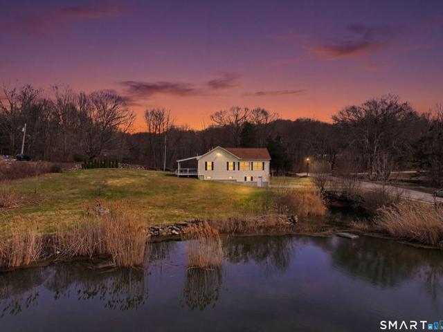178 Plain Hill Rd, Norwich, CT 06360