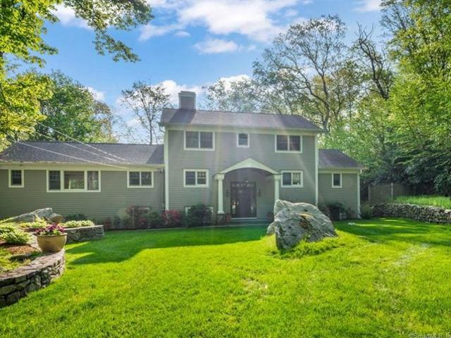 178 Rocky Rapids Rd, Stamford, CT 06903