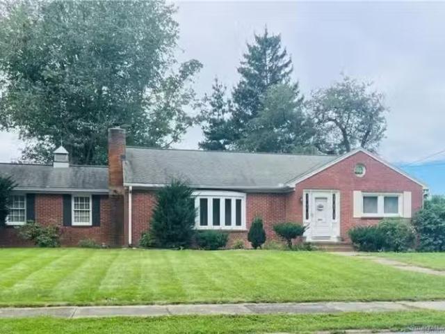178 Richmond Avenue, West Haven, CT 06516