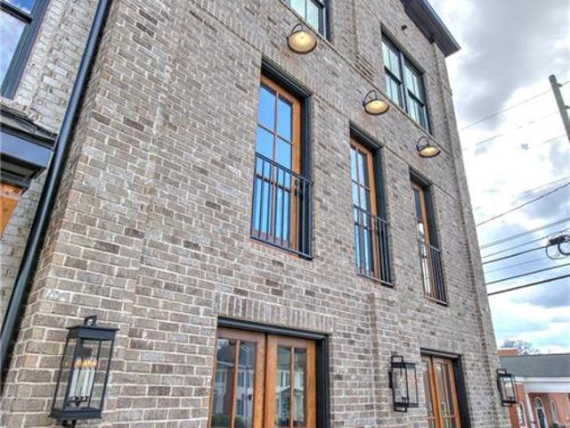 178 W Main Street 105