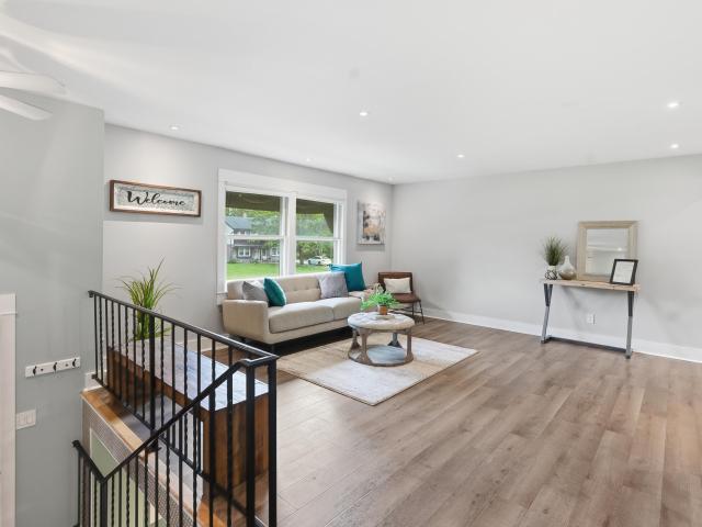 178 W Pembroke Way