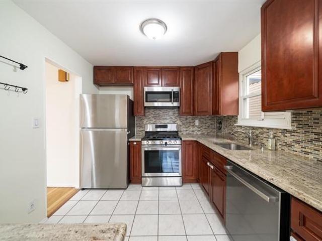 178 West 17Th St # 1