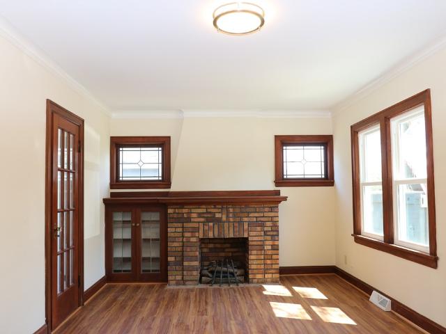 178 Wildwood Dr, Greece, NY 14616 | MLS #R1668 | Compass