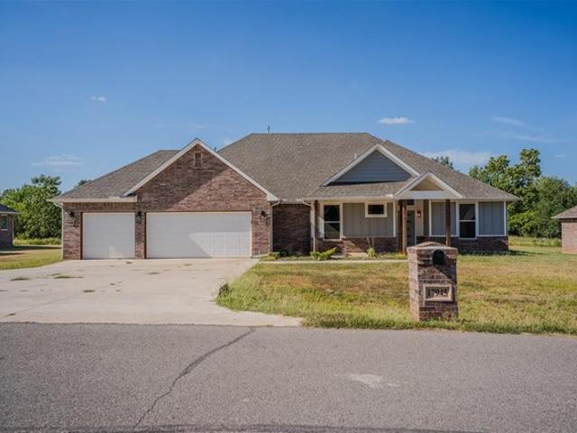 17945 Salem Rd, Choctaw, OK 73020