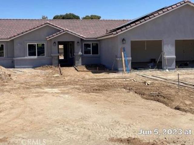 17948 Danbury Ave, Hesperia, CA 92345
