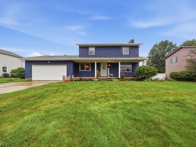 1794 Edison St NW, Uniontown, OH 44685