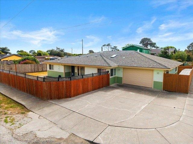 1794 Fischer Ave, McKinleyville, CA 95519