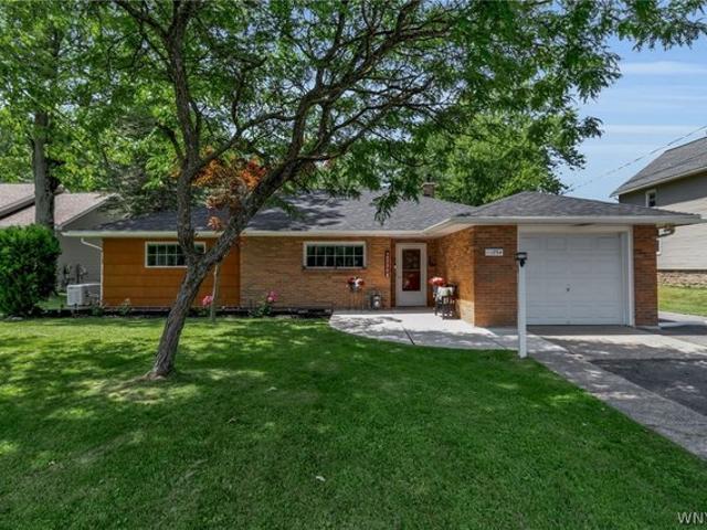 1794 Sweeney St, North Tonawanda, NY 14120