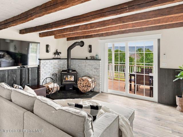 1794 Winter Hollow Road