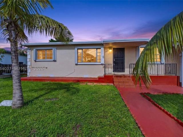 17950 NW 6th Ct, Miami Gardens, FL 33169