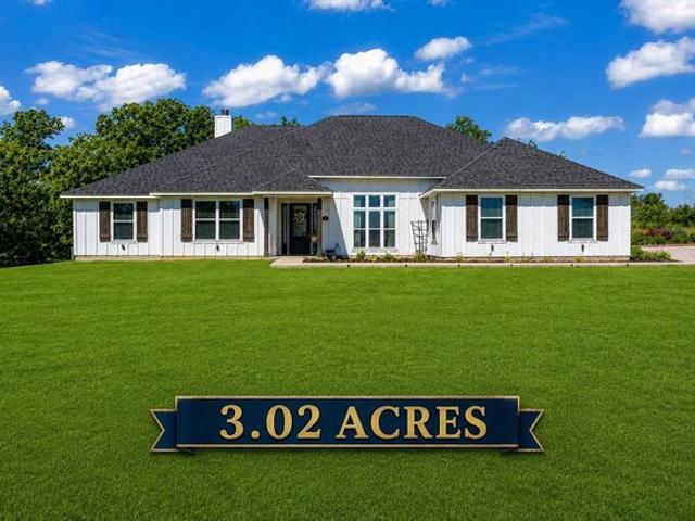 17957 Bridgeview Rd, Madill, OK 73446