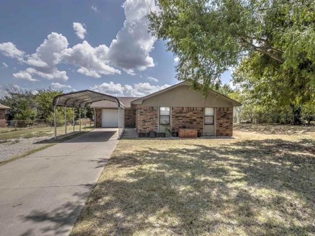 179556 Ledford Ln, Comanche, OK 73529