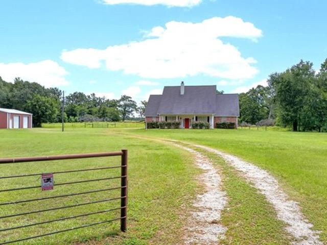 17956 TX 110 N, Troup, TX 75789